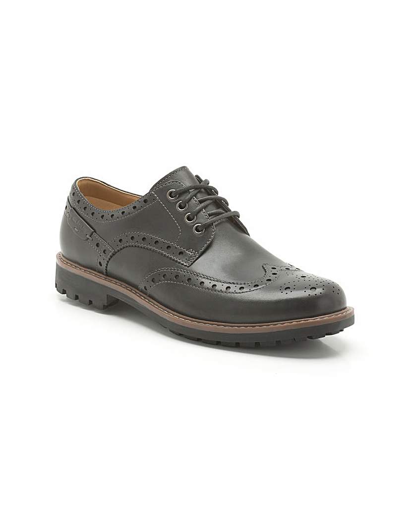 Clarks Montacute Wing Shoes – Plando